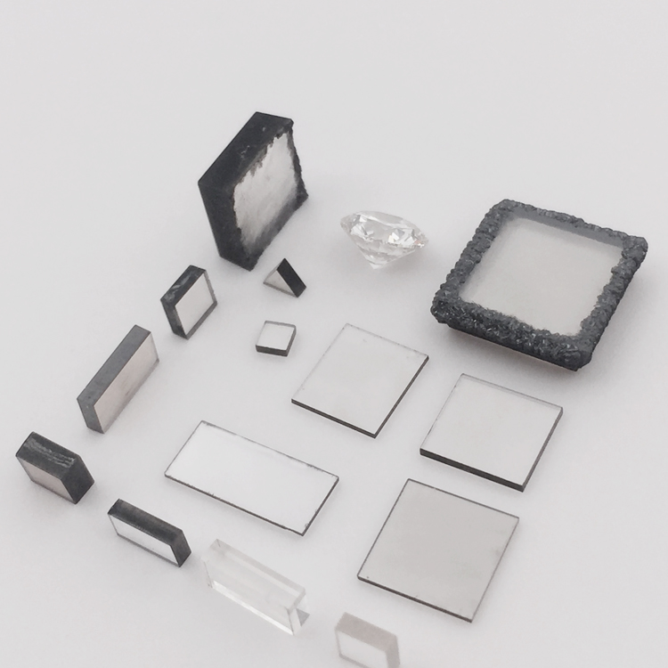 Cube Cvd Diamond Optical Prism with Low Nitrogen 1-10ppm 6 Side Polished 2*2*2