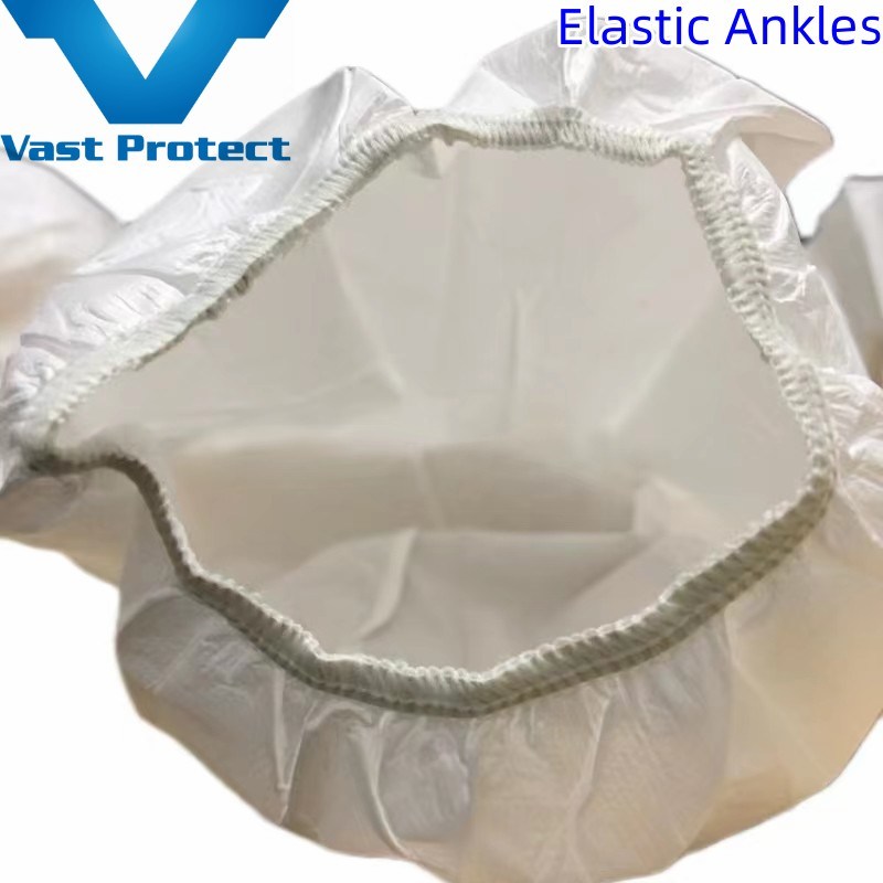 En ISO 13982 Disposable Breathable Soft Waterproof Microporous Protective Coverall