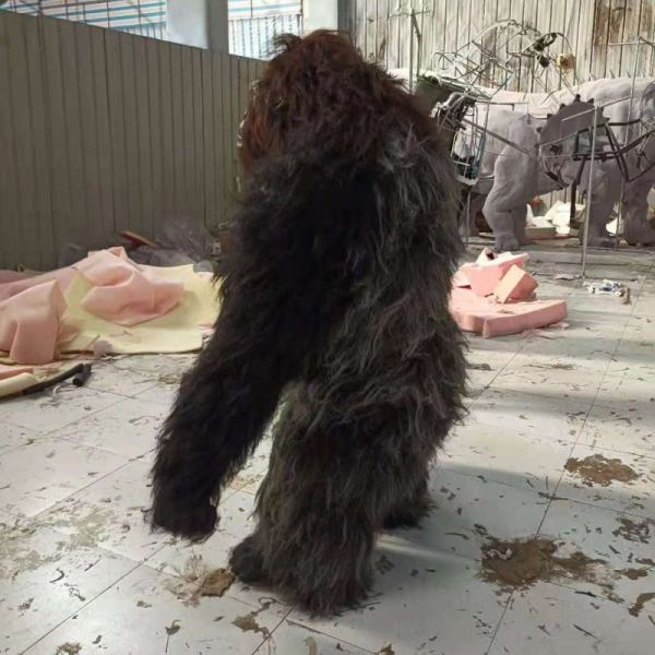 Quality Theme Park Realistic Animatronic Animal Gorilla Costume for sale
