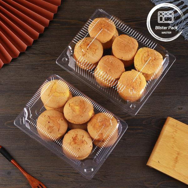 Quality Disposable Plastic Pastry Box for Baking Cake Convenient and Eco Friendly for sale