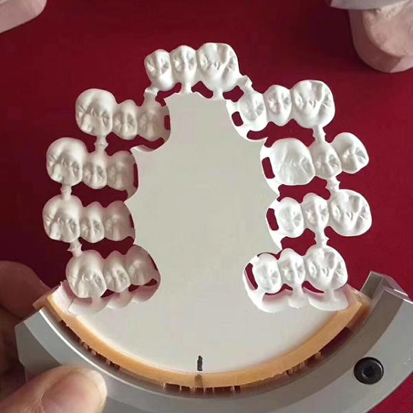 Quality 220V 5 Axis 60000r/m CAD CAM Dental Milling Machine for sale