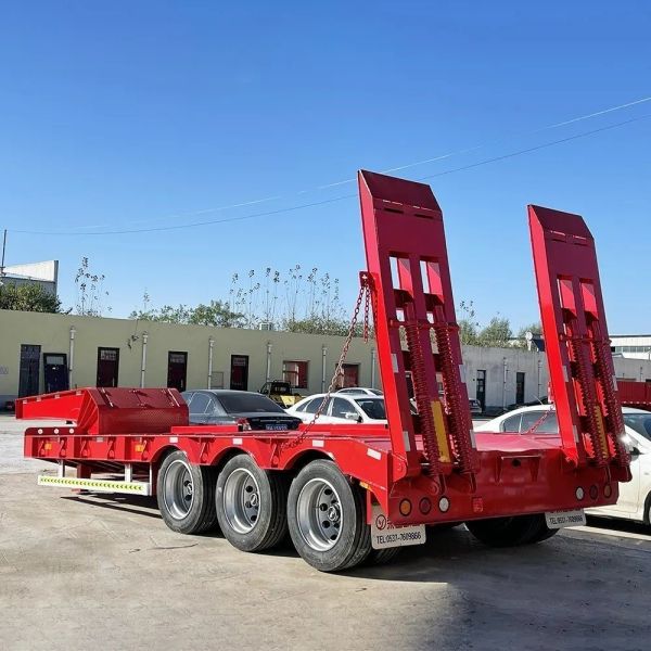 Quality Flatbed 3 Axles 40FT Container Semi Trailer for Container Transportation for sale