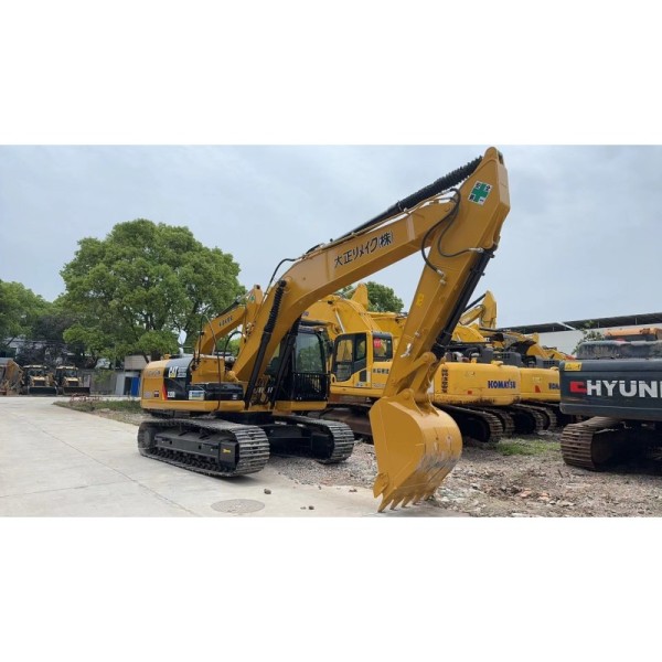 Quality 20-Ton Crawler type Second-hand Cate Excavator 320DHydraulic with Engine modelCAT C6.4ACERT for sale