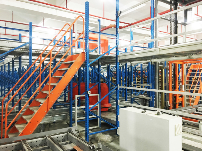 Radio Shuttle Cart And Carrier For Automatic Storage And Retrieval System ASRS  Warehouse Storage Racking