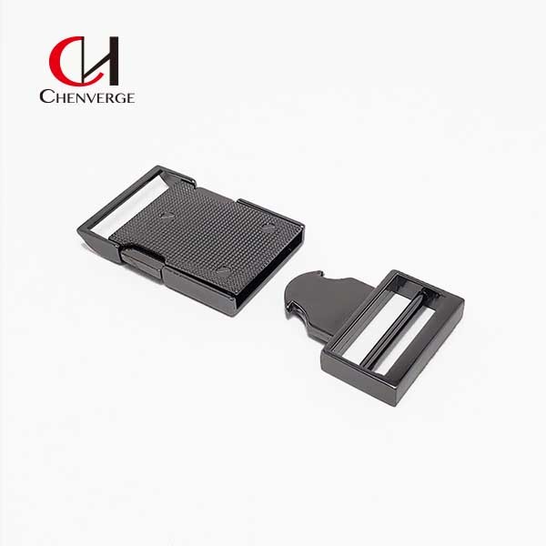 Quality Metal Zinc Alloy Bag Belt Buckle Multipurpose Erosion Resistant for sale
