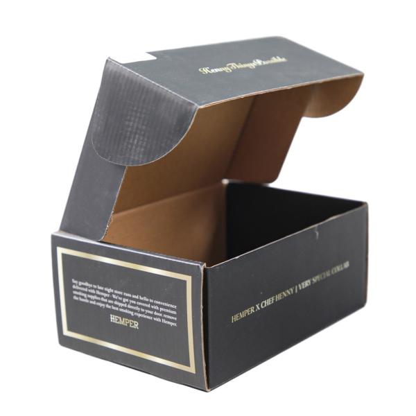 Quality Recycled Varnished Hard Corrugated Paper Folding Packaging Box With Reverse for sale