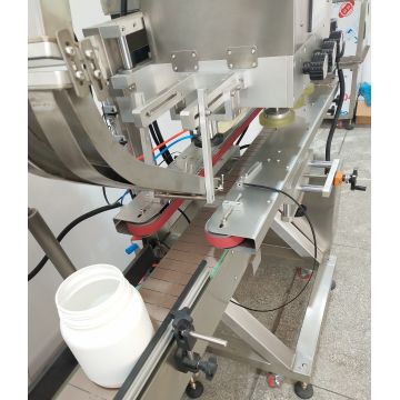 Quality High Speed Plastic Water Bottle Ropp Capping Machine CM300 for sale