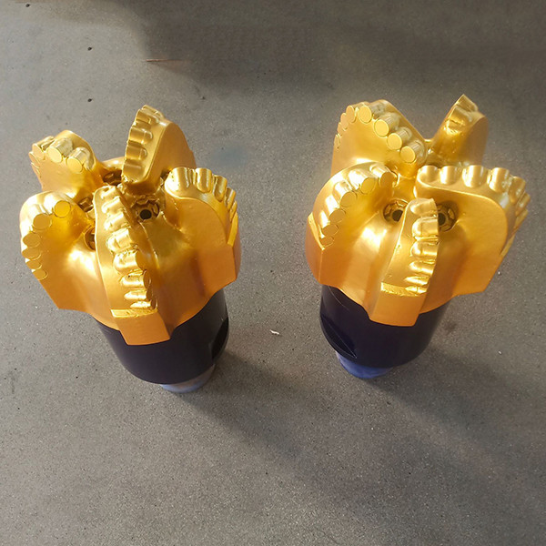 Quality Hard Rock 8 Inch 5 Blade Matrix Body PDC Drill Bit Of Oil Rig Drill Bit for sale