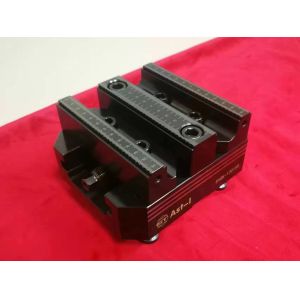 Quality Exchangeable Axis Fixtures 60Nm Flexible Adjustable Milling Vise for sale