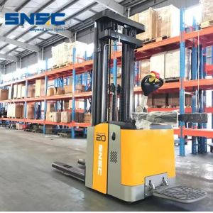 Quality Apilador Stacker 1500kg 2000kg Electric Stacker Truck For Hotels , Garment Shops for sale