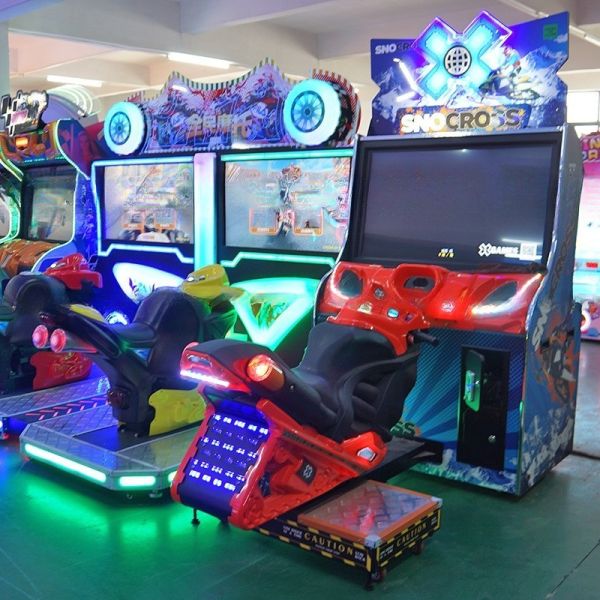 Quality Coin Operation Motorcycle Game Machine Amusement Gaming Machines Customizable for sale