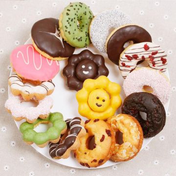 Quality 4800pcs/H 4 Rows Commercial Automatic Donut Making Machine for sale