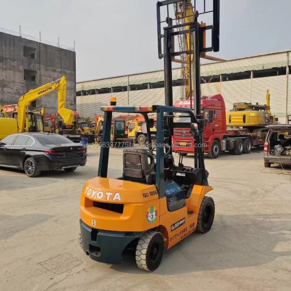 Quality Toyota 4.5 Ton FD45 Forklift with Original Hydraulic Cylinder and 0-2000 Working for sale