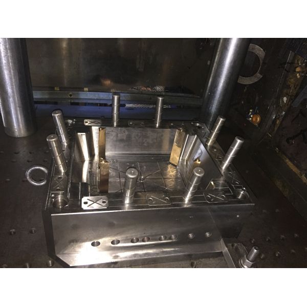 Quality Disposable Fruit Crate Mould , Stackable Plastic Crate Mould Semi / Automatic for sale