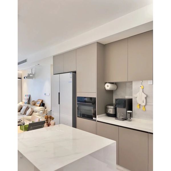 Quality 2024 Products Fireproof Boards Custom Finish Kitchen Cabinet Design with Modern Style for sale