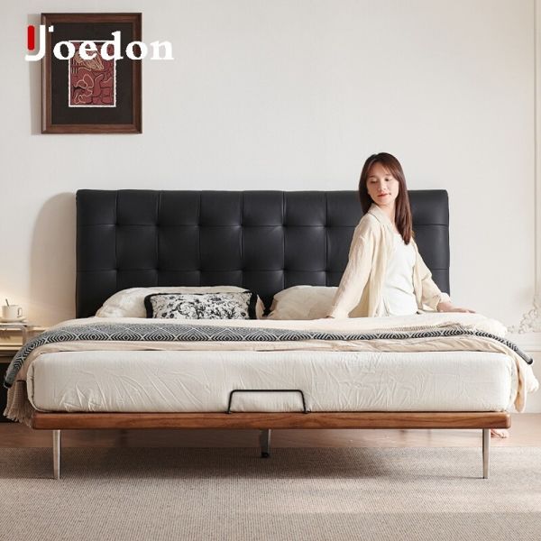 Quality Italian Minimalist Style Leather Bedroom Bed Large High End Modern Leather Bed for sale