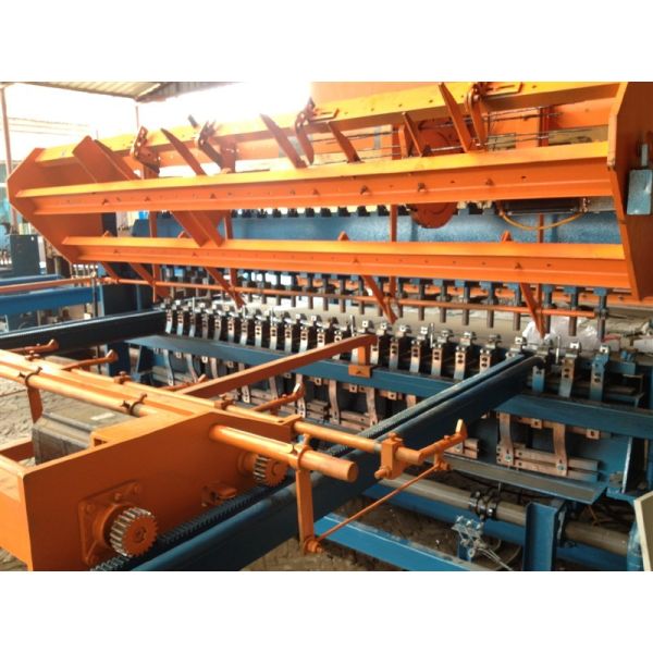 Quality Full Automatic Panel Mesh Welding Machine Easy Operate 4200kg for sale