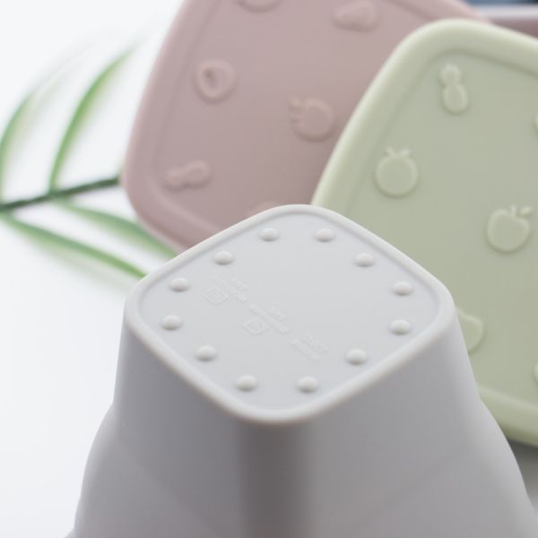 Quality Drinking Printed Silicone Cup With Straw  12*7*10cm Quality for sale