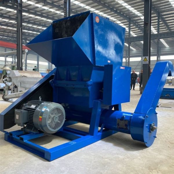 Quality 800kg/h Plastic Crusher Machine for PET Scrap and Waste Film Recycling Easy Operation for sale