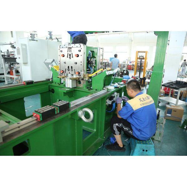 Quality Automatic Dishwasher Tub Manufacturing Line Flexible Transmission for sale