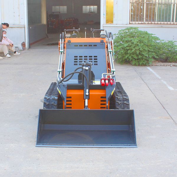 Quality China Track Wheel CE/EPA Mini Skid Steer Loader With Bucket Trencher Rotary Plow for sale