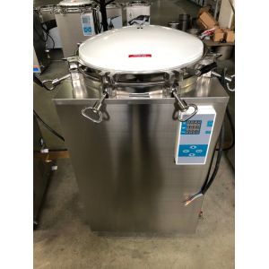 Quality 50L Hospital Use Surgical Instruments High Temperature Vertical Autoclave for sale