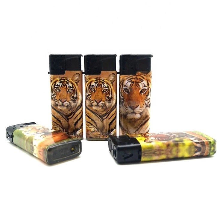 High Quality ISO9994 Standard Turbo Flame Windproof Gas Lighter with Tiger Sticker