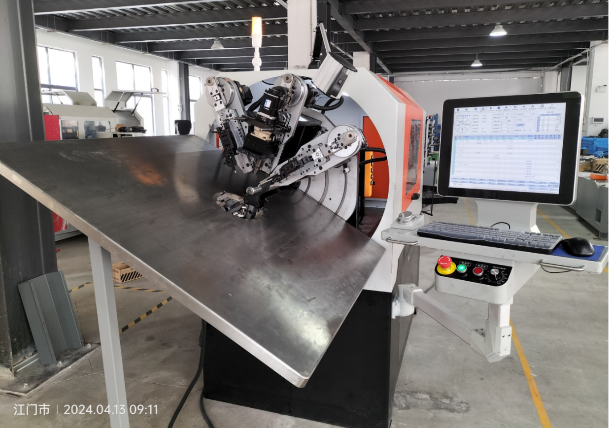 Quality 0.3 - 2.5mm Wire Forming Multifunction CNC Spring Making Machine With Servo for sale