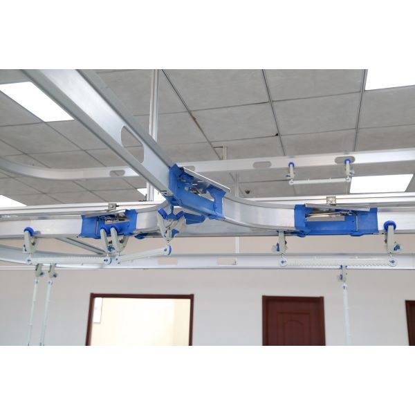 Quality Vertical Conveyor Logistics Garment Hanging System for sale