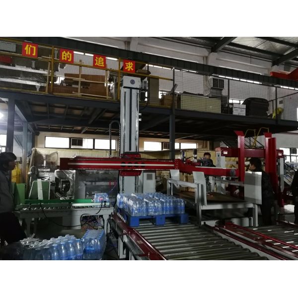 Quality PLC Compact 1200x1200mm Intelligrated Auto Robotic Palletizing System for sale