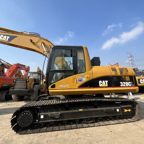 Quality Used CAT 320CL Excavator providing consistent productivity with time tested Cat engines designed for tough working conditions for sale