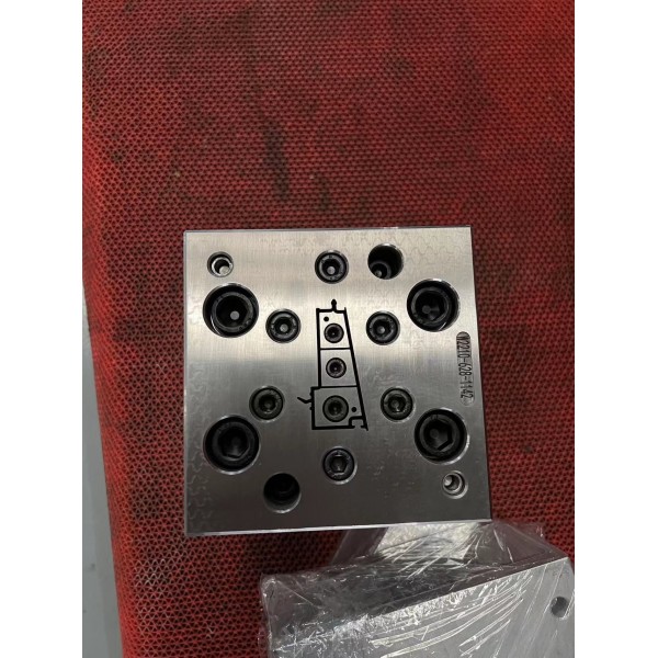 Quality High Precision WPC Extrusion Mould with Electroplating Polishing Surface for sale