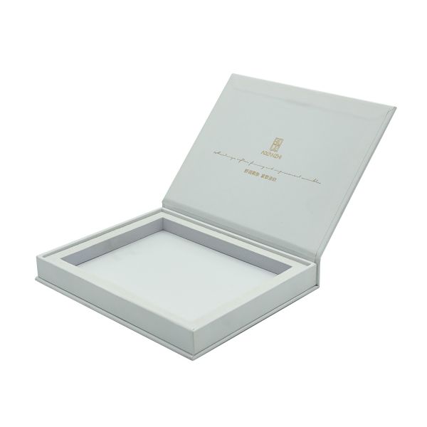 Quality Colorful Magnet Closure Cosmetic Packaging Box﻿ Rigid Magnetic Lid Gift Box for sale