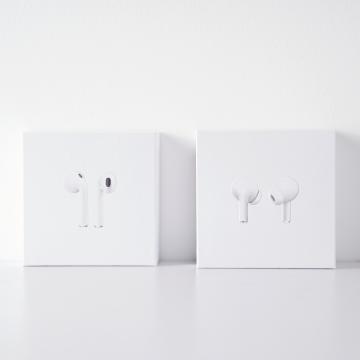 Quality Custom Logo White Bluetooth Headset Packaging Cardboard Box Earphone Package for sale