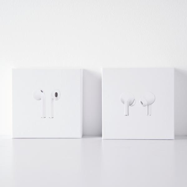 Quality Custom Logo White Bluetooth Headset Packaging Cardboard Box Earphone Package for sale