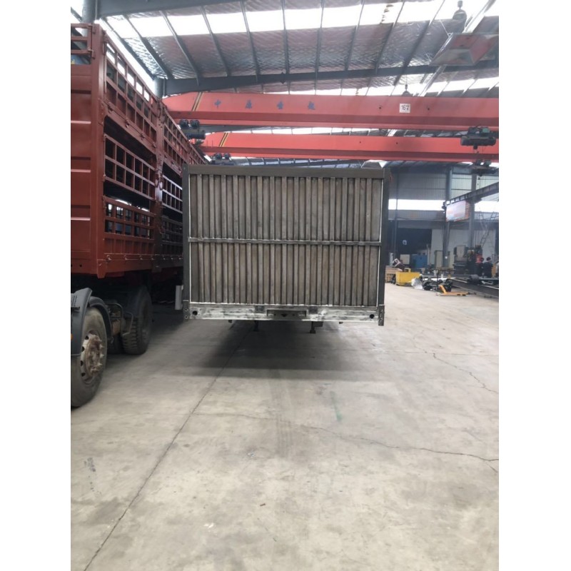 Durable Box Semi Trailer with Flatbed Trailer for Versatile Applications