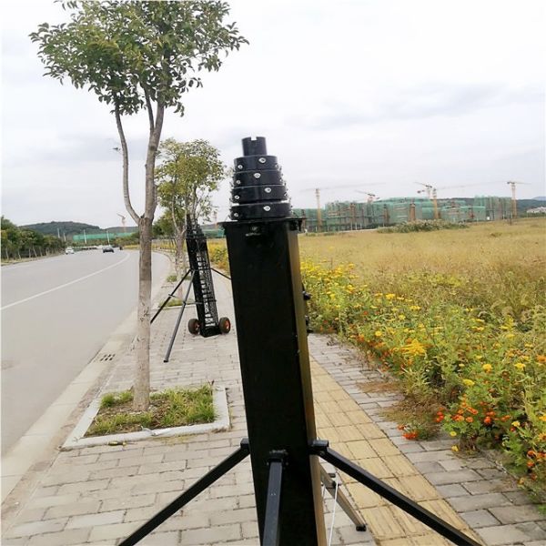 Quality Sectional Lightweight 15M Tv Antenna Telescopic Mast for sale