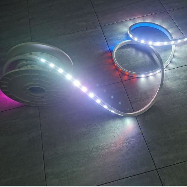 Quality Topsung Led Wall Washer Light Flexible RGB 24W RGBW DMX Control for sale