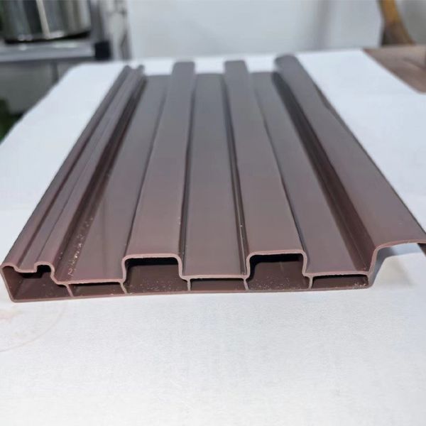 Quality Clear Corrugated Polycarbonate Sheet Polycarbonate Trapezoidal Roofing Sheet for sale