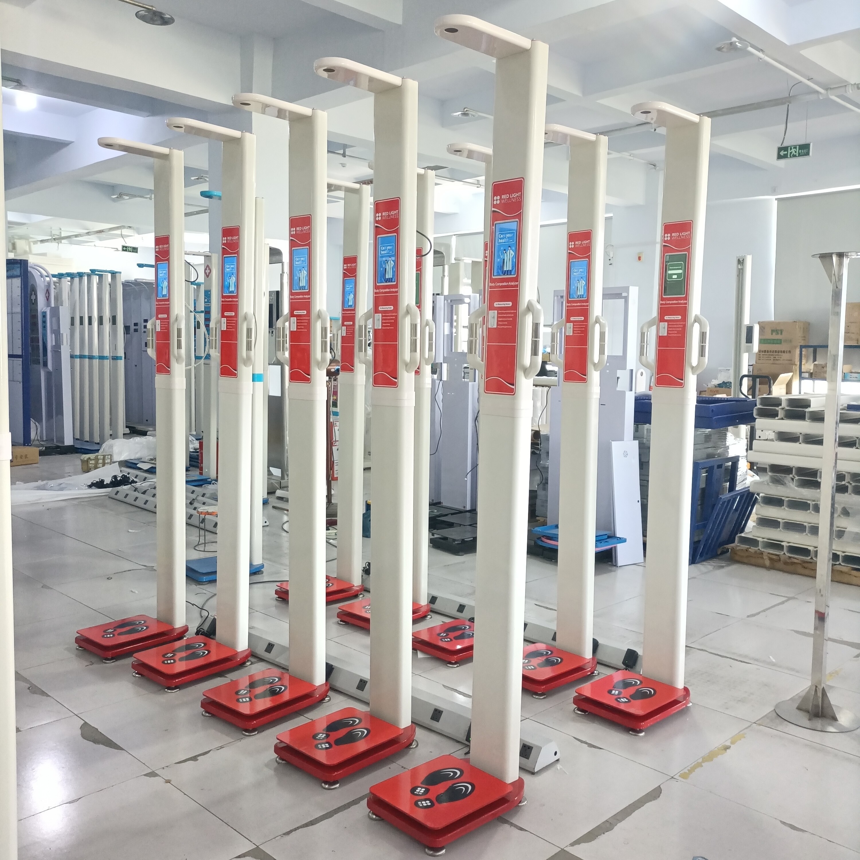 Quality AC100-220V Coin Operated Folding Height Weight BMI Scale Machine with Body Fat for sale
