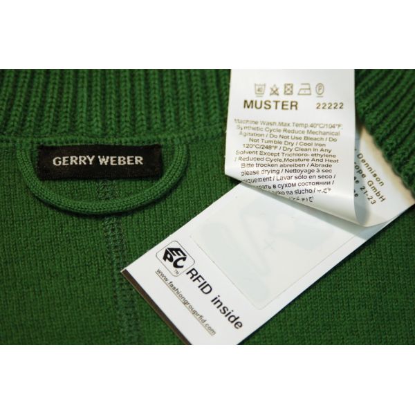 Quality Pre Printed Garment RFID Care Label Fabric Woven Polyester 8 for sale