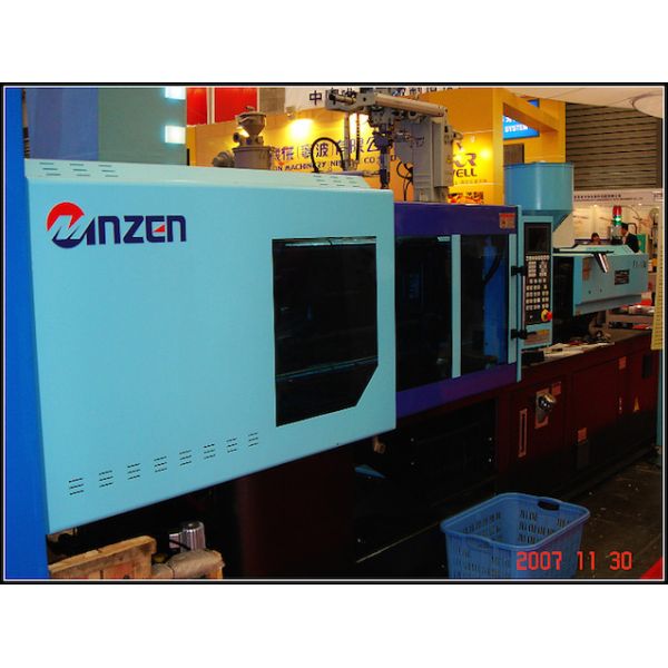 Quality PETG PLC Blowing molding machine for 3 extrusin unit , blow mold machine for sale