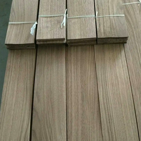 Quality 1.7mm Wood Flooring Veneer for sale