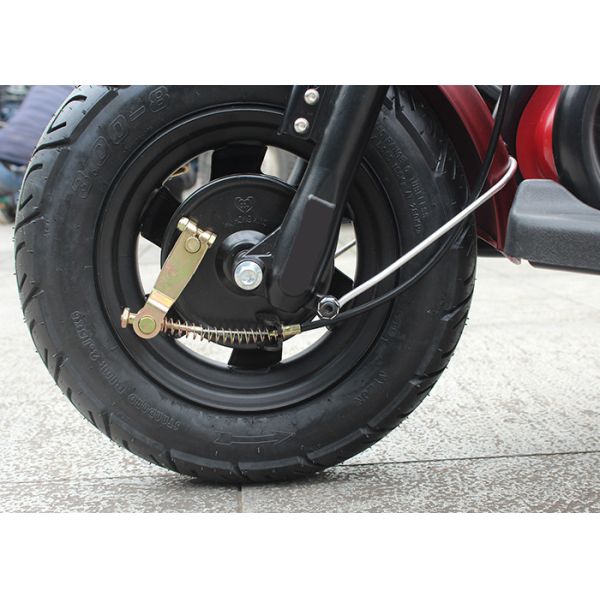 Quality Handle Bar Steering 32Ah Three Wheel E Scooter for sale