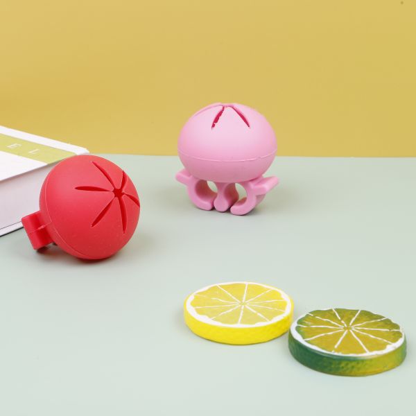 Quality Bottle Finger Fixing Base Art Tool Silicone Nail Polish Holder for sale