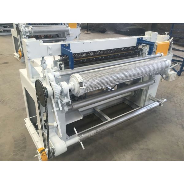 Quality 1500mm Wire Cage Welding Machine , Chicken Wire Mesh Machine for sale