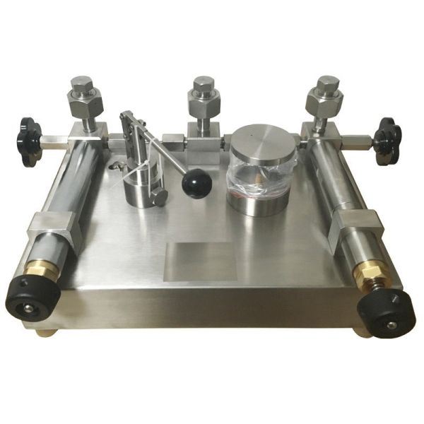 Quality Digital Pressure Calibrator Pump , Desktop Hydraulic High Pressure Calibration for sale