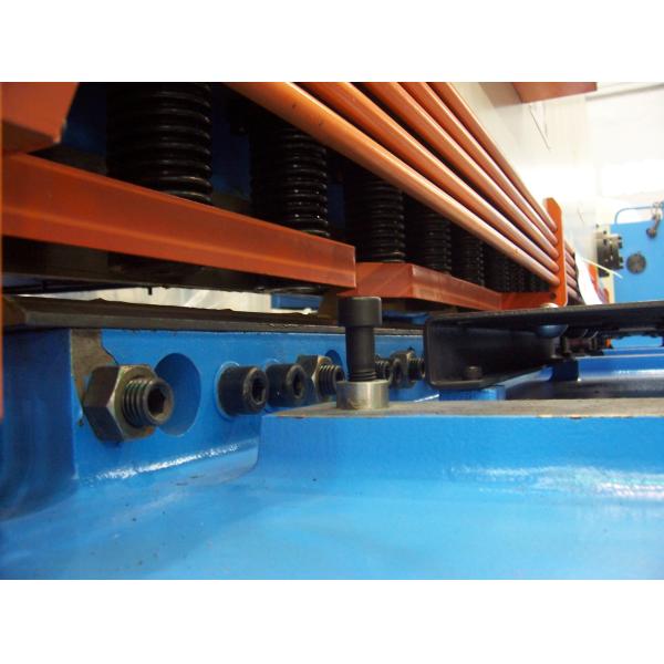 Quality Mild Steel Hydraulic Guillotine Shearing Machine QC11Y-25X2500 for sale