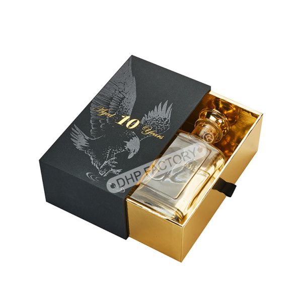 Quality Personalised Wine And Glass Gift Box  Anti Drop Paper Drawer Box for sale