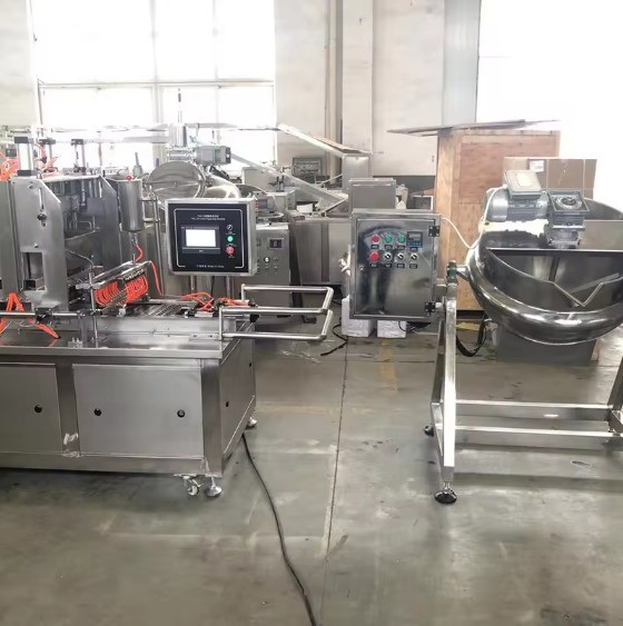 Quality High Productivity Soft Candy Pouring Machine for Sugar Cake Production Line for sale